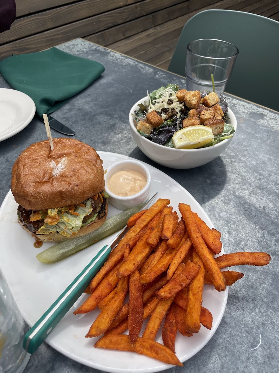 Cafe Flora: Your Premier Destination for Vegan Vegetarian Dining in Seattle
